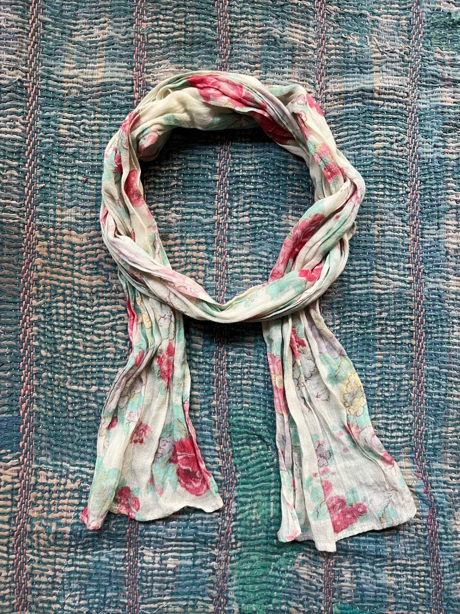 Goa Scarf - Candy Roses – BODHII